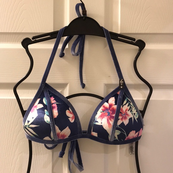 PINK Victoria's Secret | Swim | Top Only Victorias Secret Pink Triangle ...